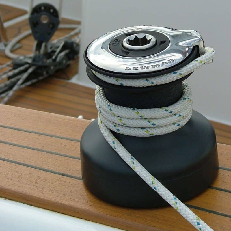 Lewmar Evo Self Tailing Winch: Size 15 - 45 In Chrome & Alloy