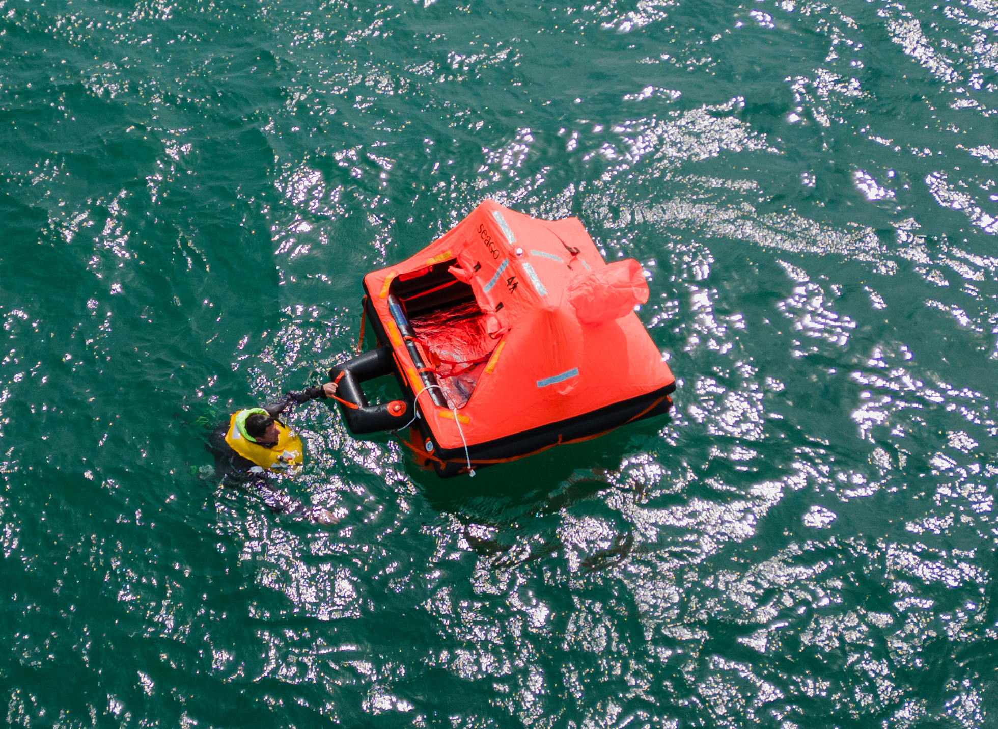 Marine Safety Supplies & Boat Safety Equipment UK